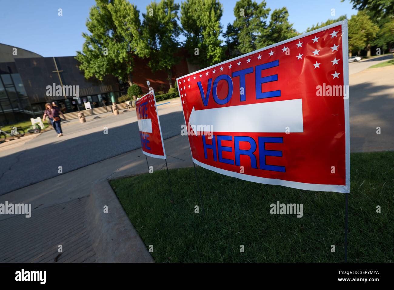 Signs direct voters to a polling location at St. Luke's Methodist ...