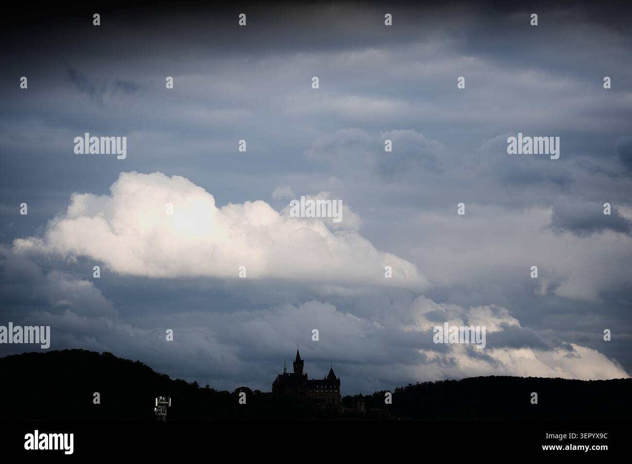 Clouds hang over the castle of Wernigerode, Germany, at the 'Harz ...