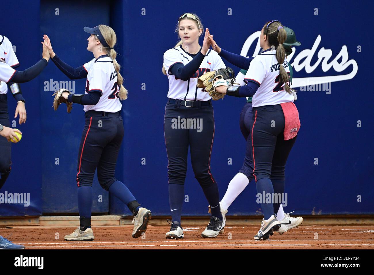 WBSC Women's Softball World Cup 2026 Group A, match Czechia vs ...