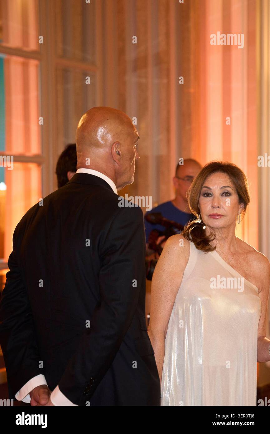 Ana Rosa Quintana, Juan Munoz attends 25th anniversary of the newspaper ...