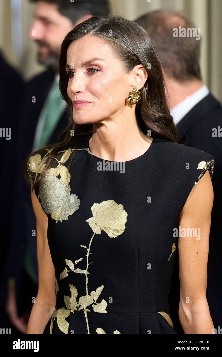 Queen Letizia of Spain attends 25th anniversary of the newspaper 'El ...