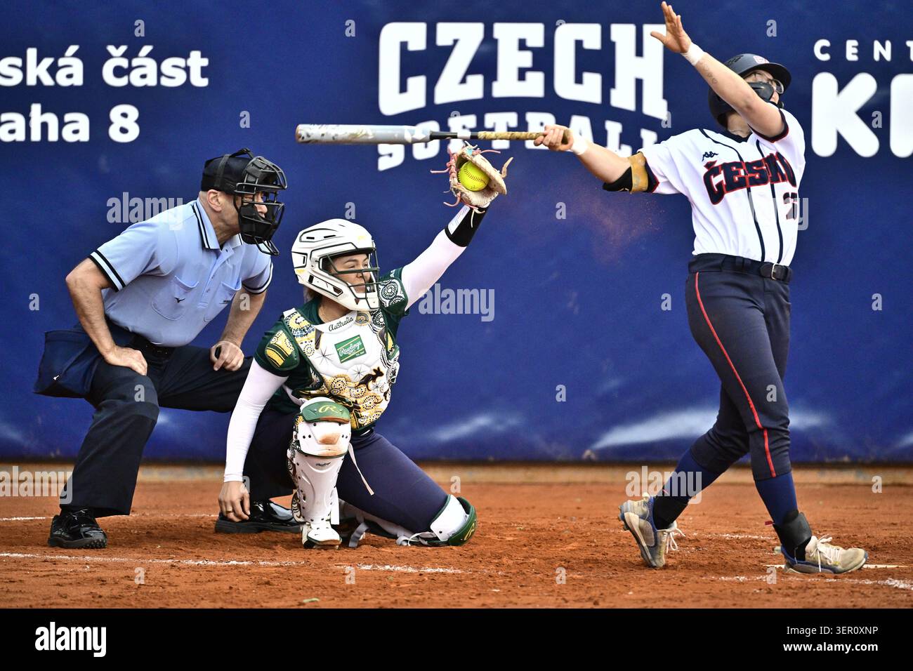 WBSC Women's Softball World Cup 2026 Group A, match Czechia vs ...