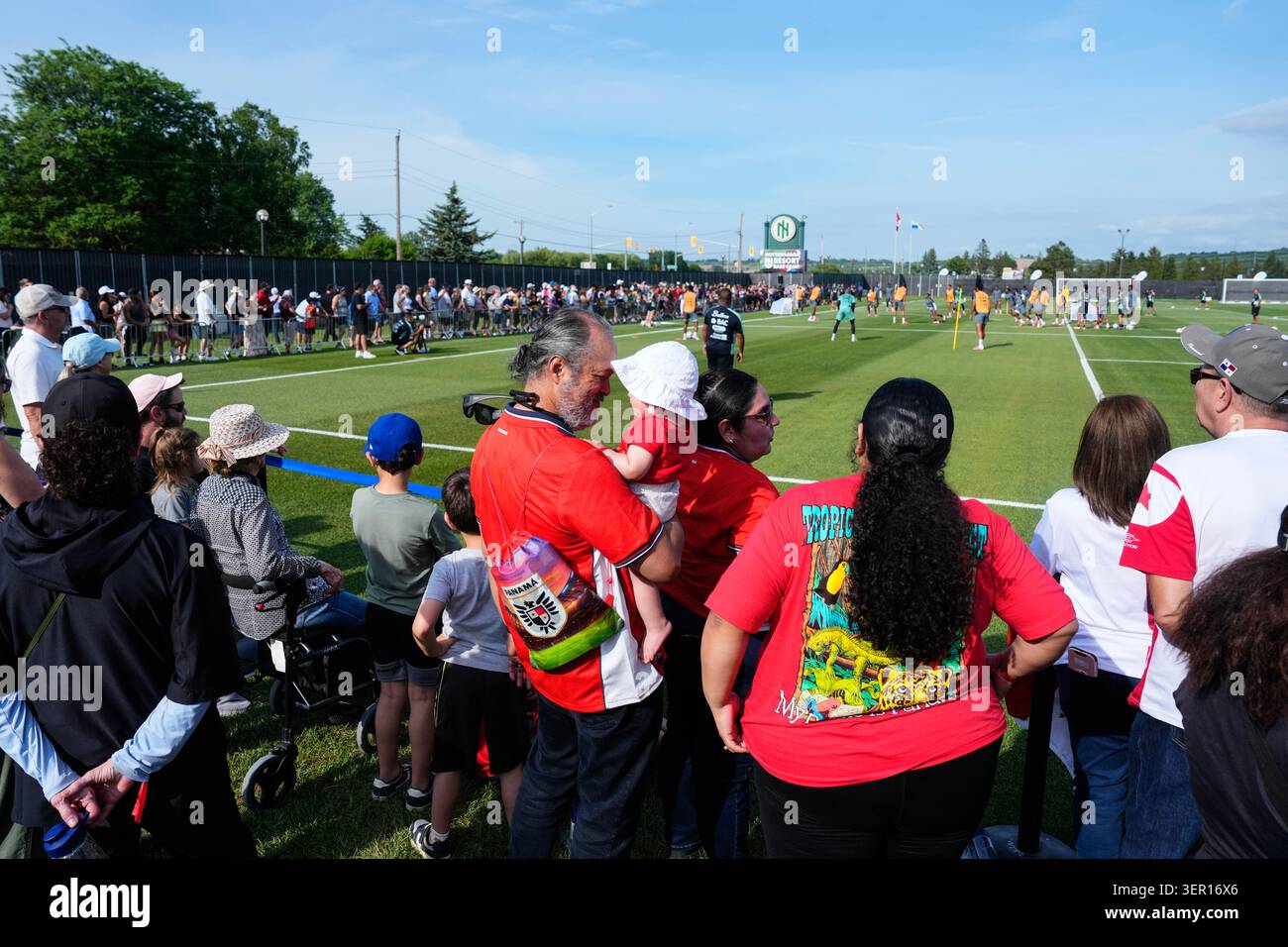 Fans gather to watch Panama train at their World Cup base in New ...