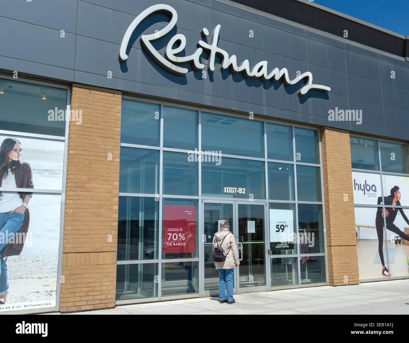 Reitmans reported its fourth-quarter earnings were down, while sales ...