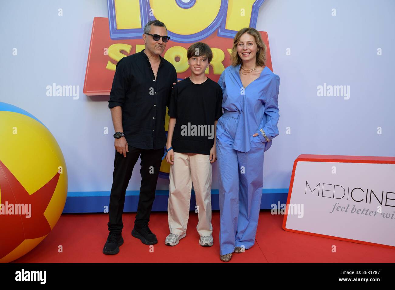 Massimo D'Epiro (l),Vasco D'Epiro (c) and Violante Placido (r) attend ...
