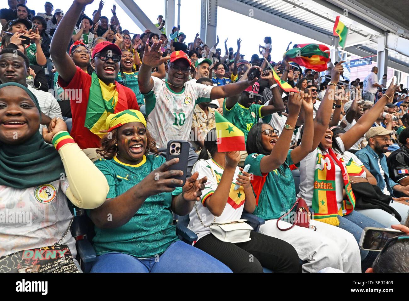 Photo by: Andrea Renault/STAR MAX/IPx 2026 6/16/26 World Cup fans watch ...