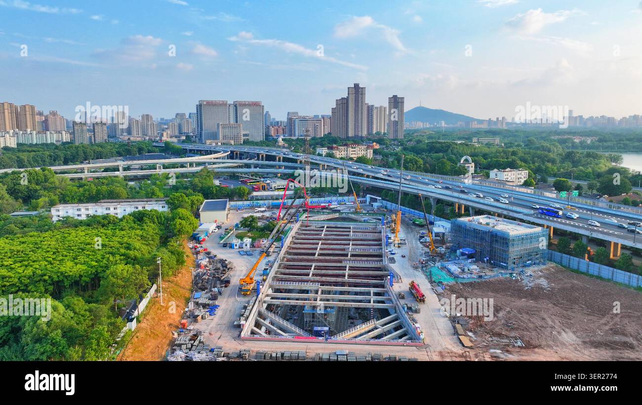 Workers construct the Dongpu Reservoir underpass project in Hefei, east ...