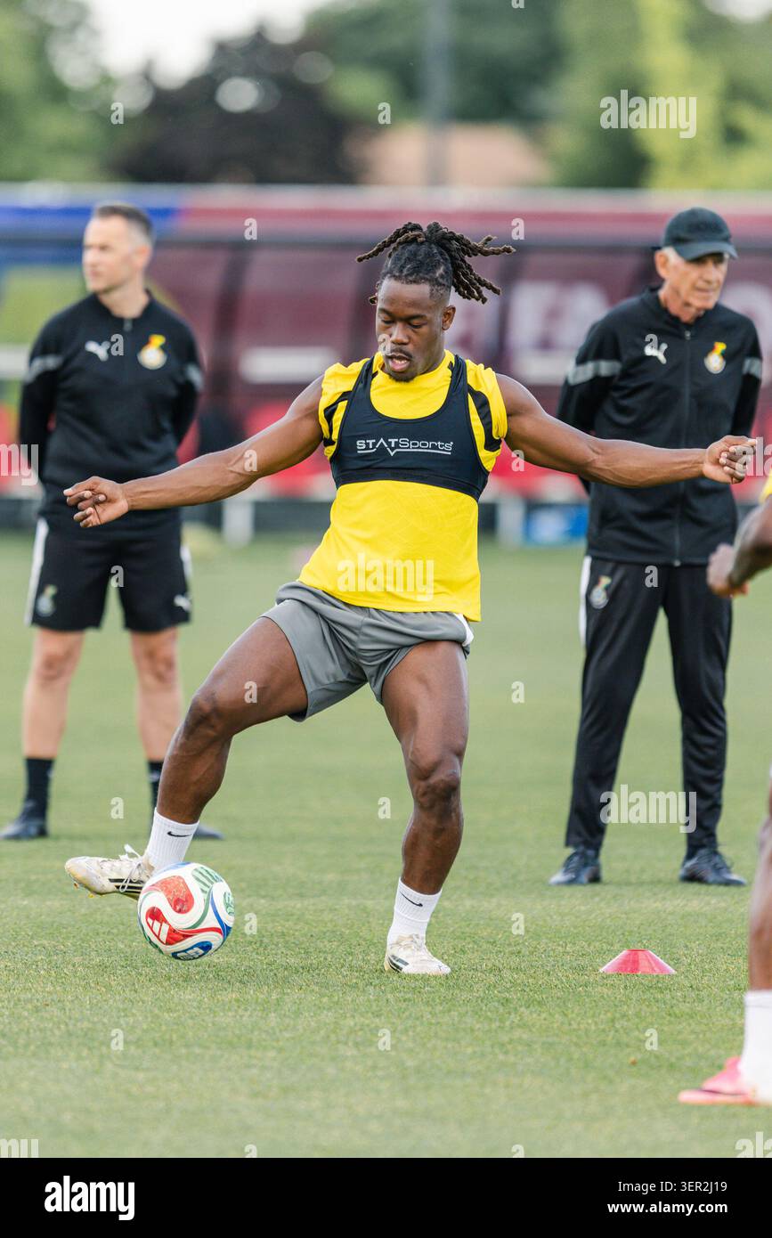 Brandon Thomas-Asante of Ghana controls the ball during the training ...