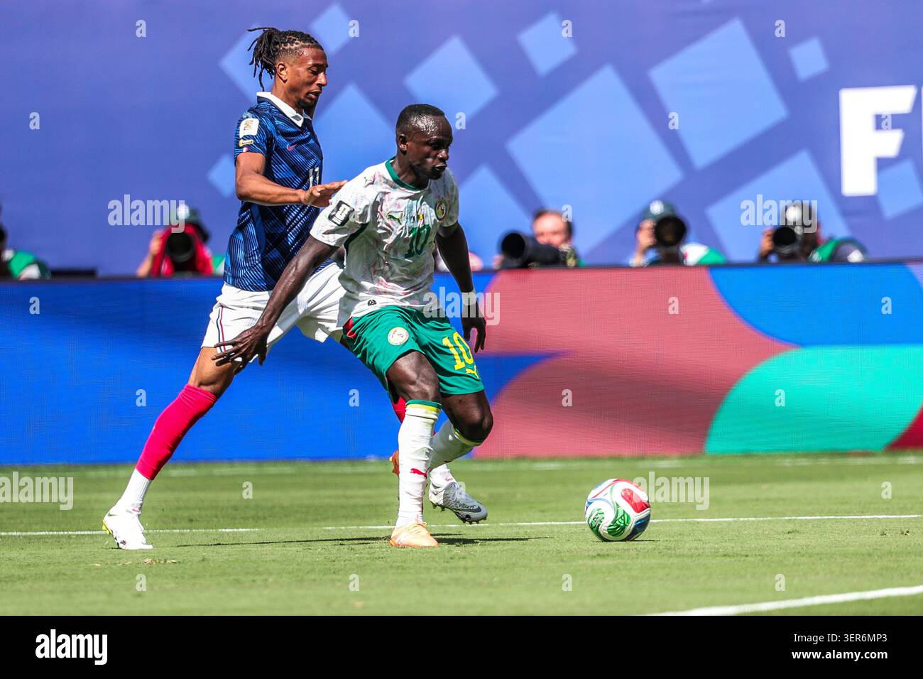 Michael OLISE of France and Sadio MANE of Senegal during the FIFA World ...