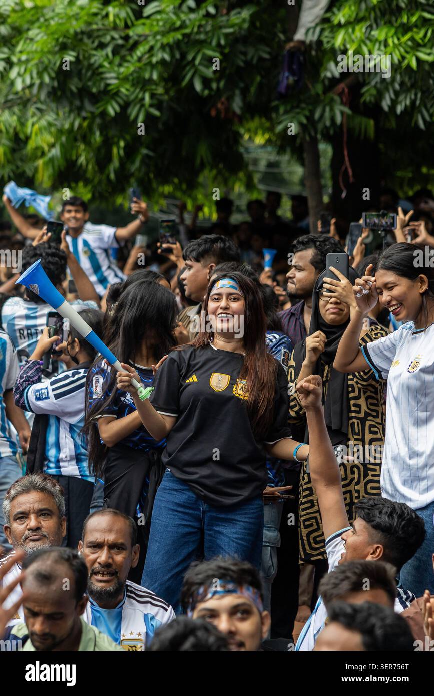 Football fans react as they watch the 2026 FIFA World Cup football ...