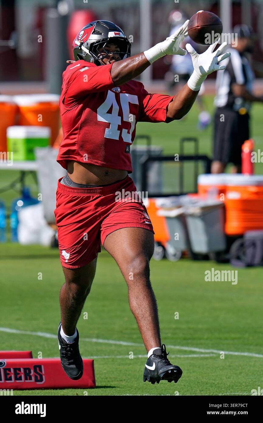 Tampa Bay Buccaneers linebacker Josiah Trotter (45) catches the ball ...