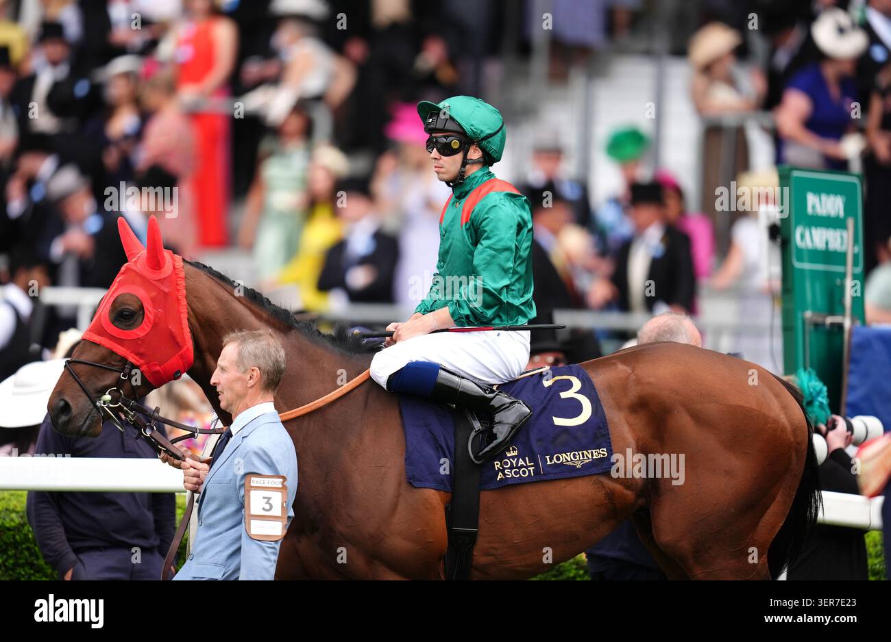 Daryz ridden by Mickael Barzalona riding to post ahead of the The ...