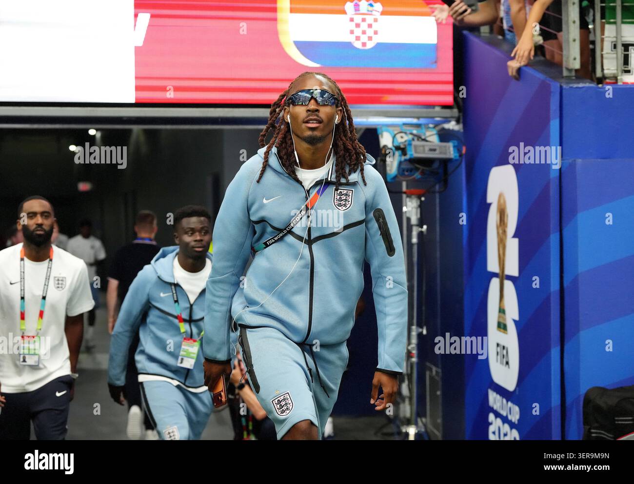 England's Djed Spence arrives ahead of the FIFA World Cup Group L match ...