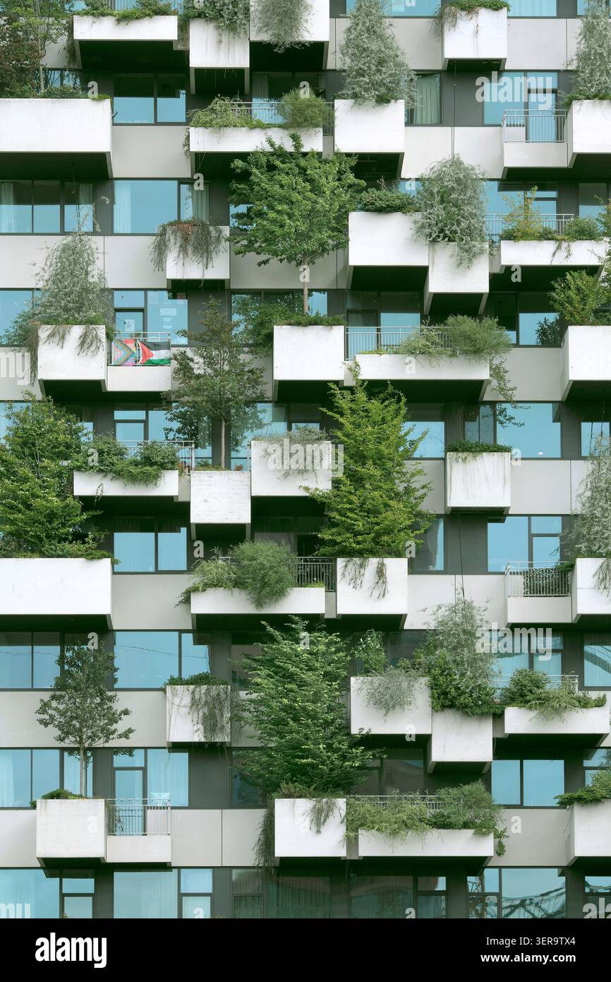 Trudo Vertical Forest / Stefano Boeri Architetti Stock Photo - Alamy