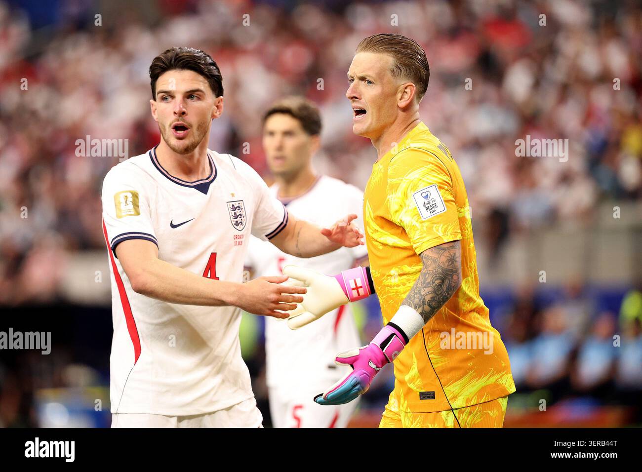 England's Declan Rice and Jordan Pickford during the FIFA World Cup ...
