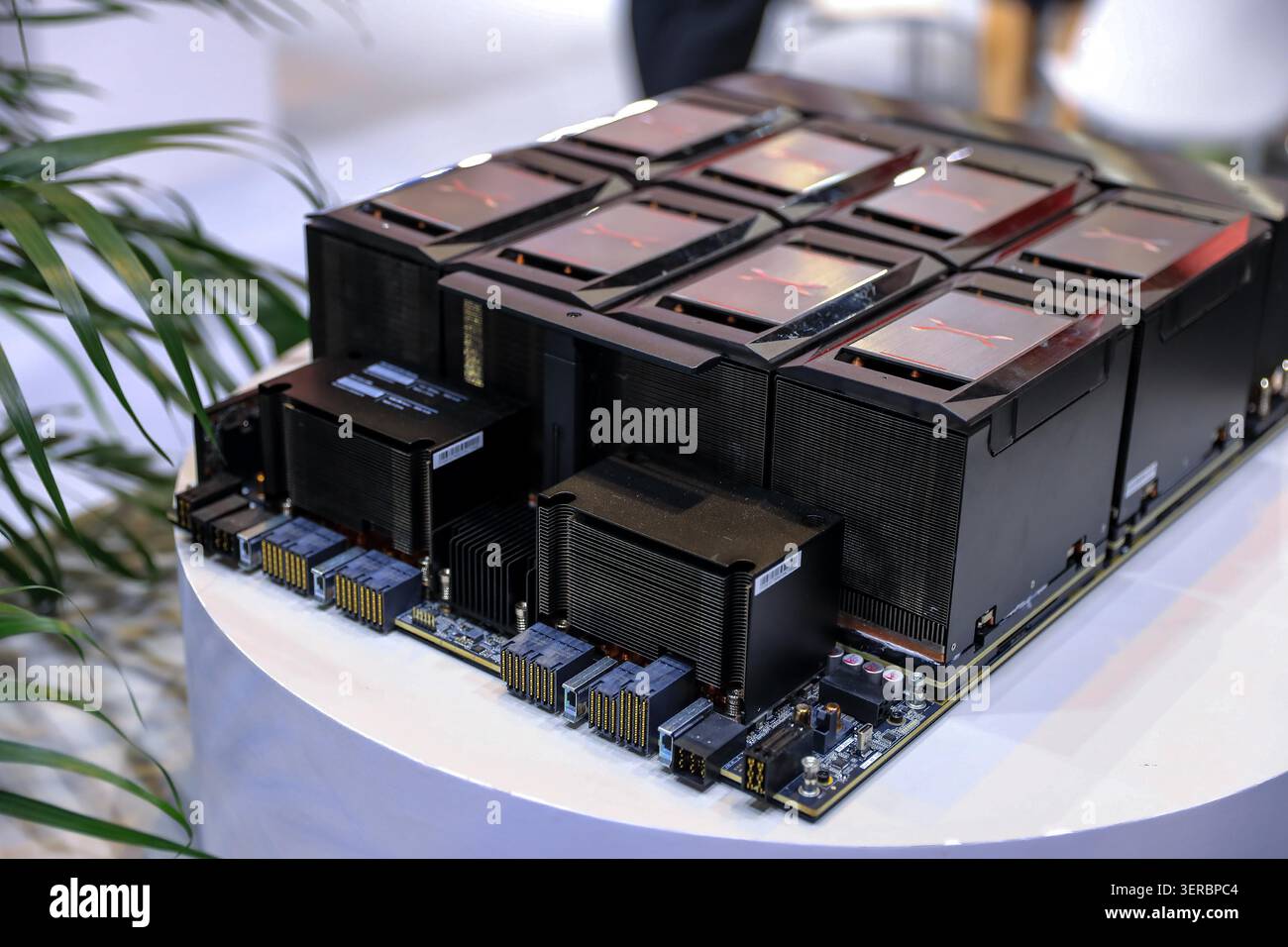 Hygon Information displays computing power GPU during the 12th China ...