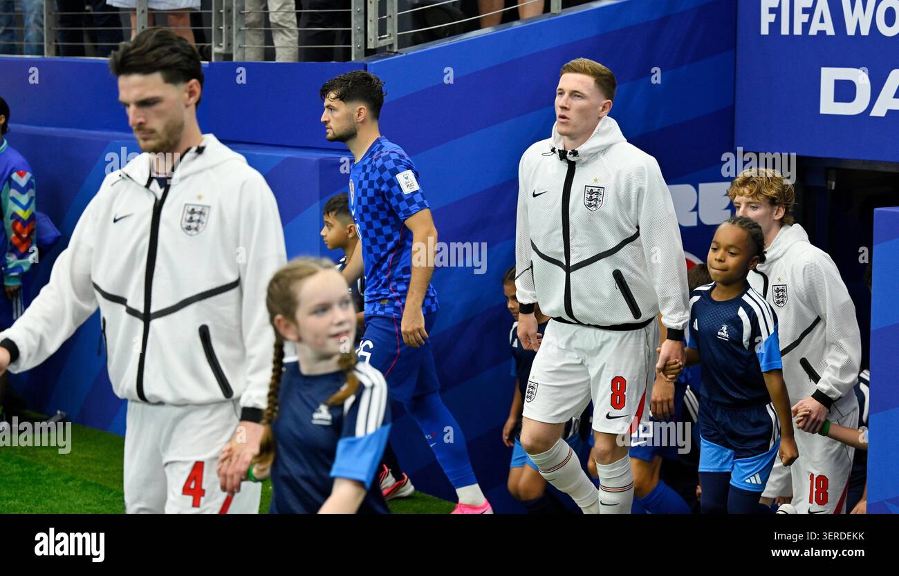 from left: Declan Rice, Elliot Anderson (England) Arlington, June 17 ...