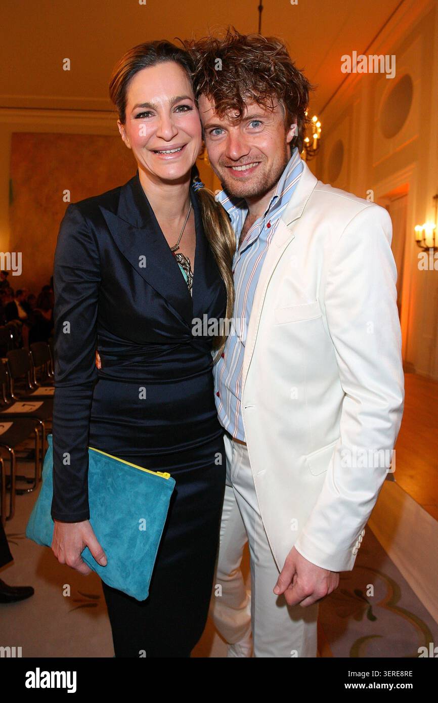 Alexandra Kamp Freund Michael von Hassel - Chaim Sheba Medical Gala ...