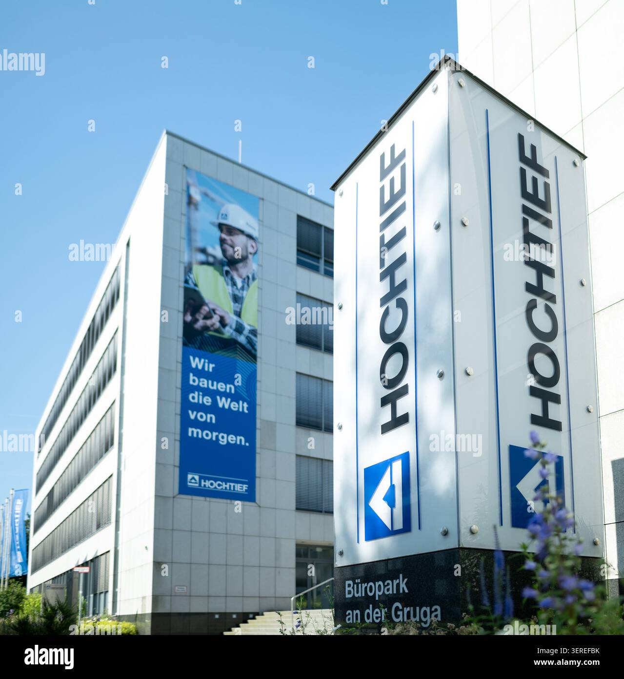 PRODUCTION - 18 June 2026, North Rhine-Westphalia, Essen: The Hochtief ...