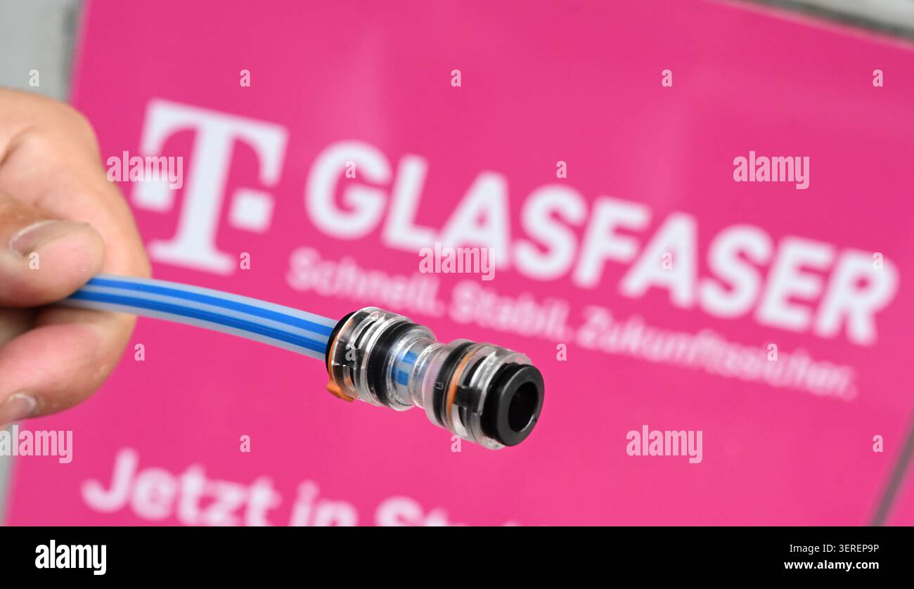 Stuttgart, Germany. 17th June, 2026. At a Deutsche Telekom construction ...