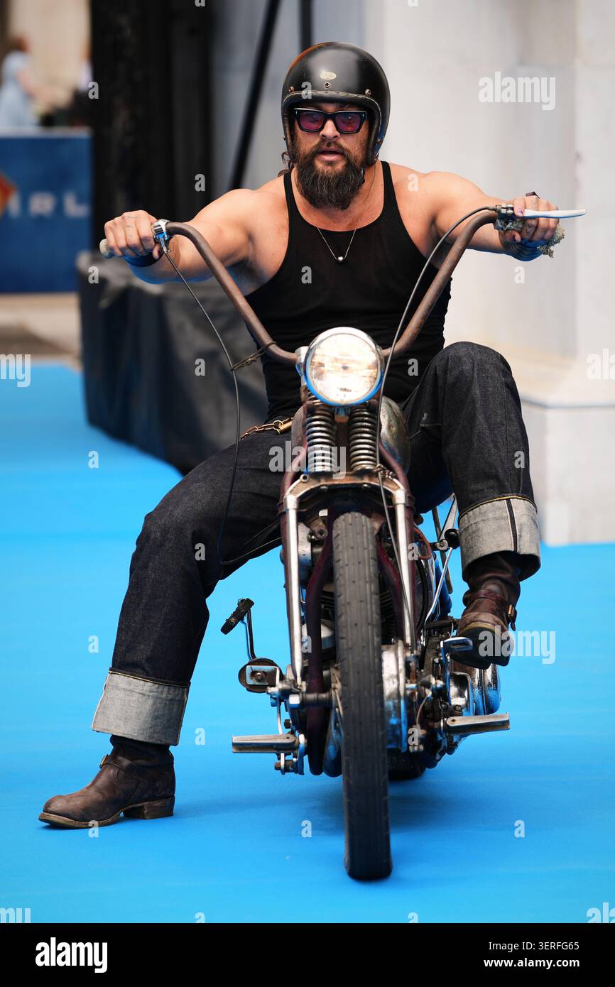 Jason Momoa poses for photographers in front of Marble Arch at the ...