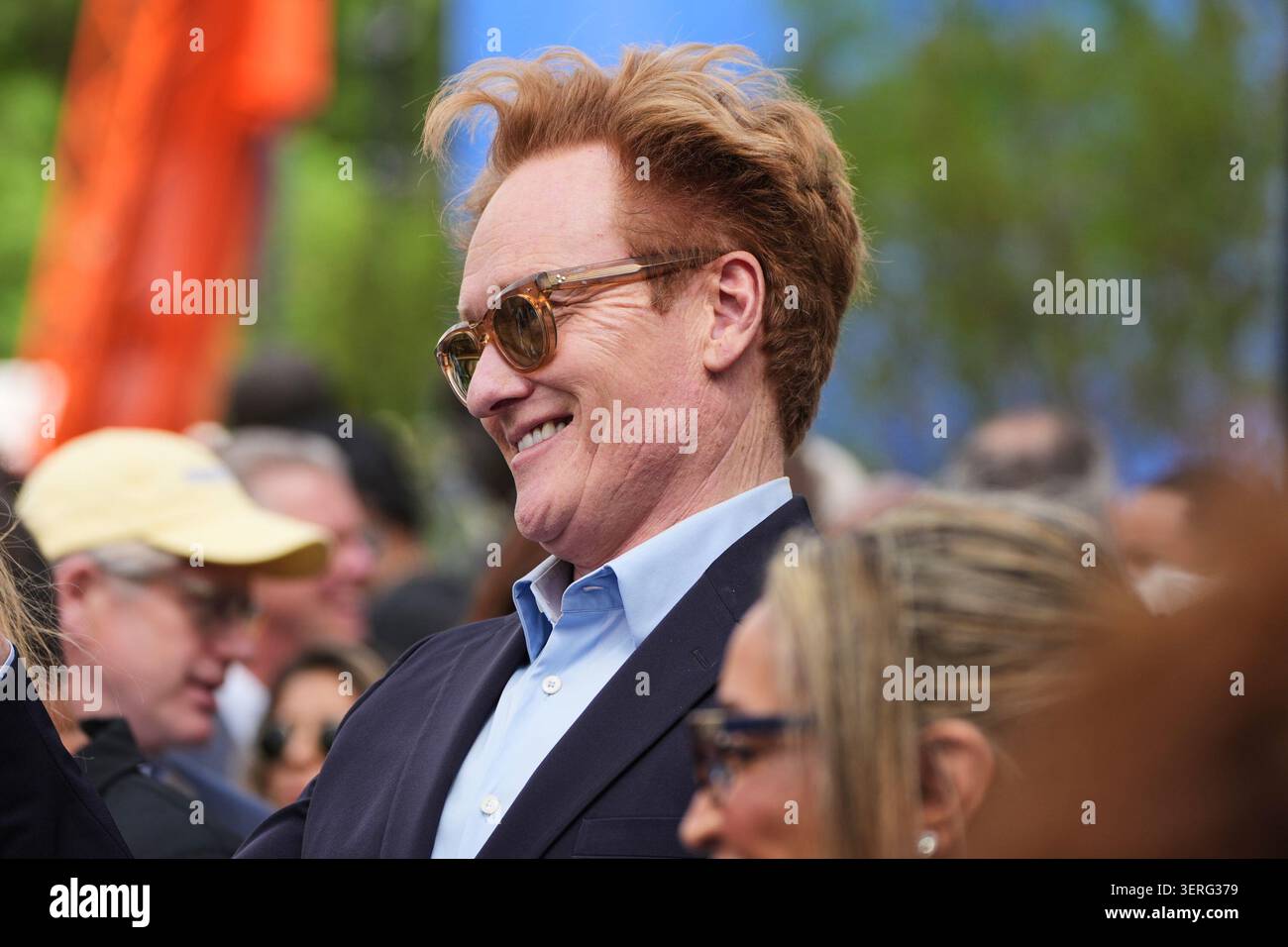 Conan O'Brien mingles ahead of the Obama Presidential Center dedication ...