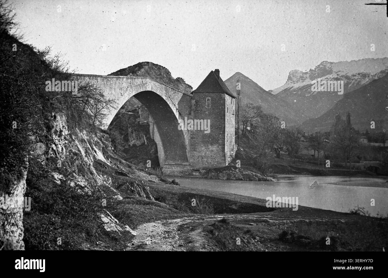 1890 bridge construction france Black and White Stock Photos & Images ...