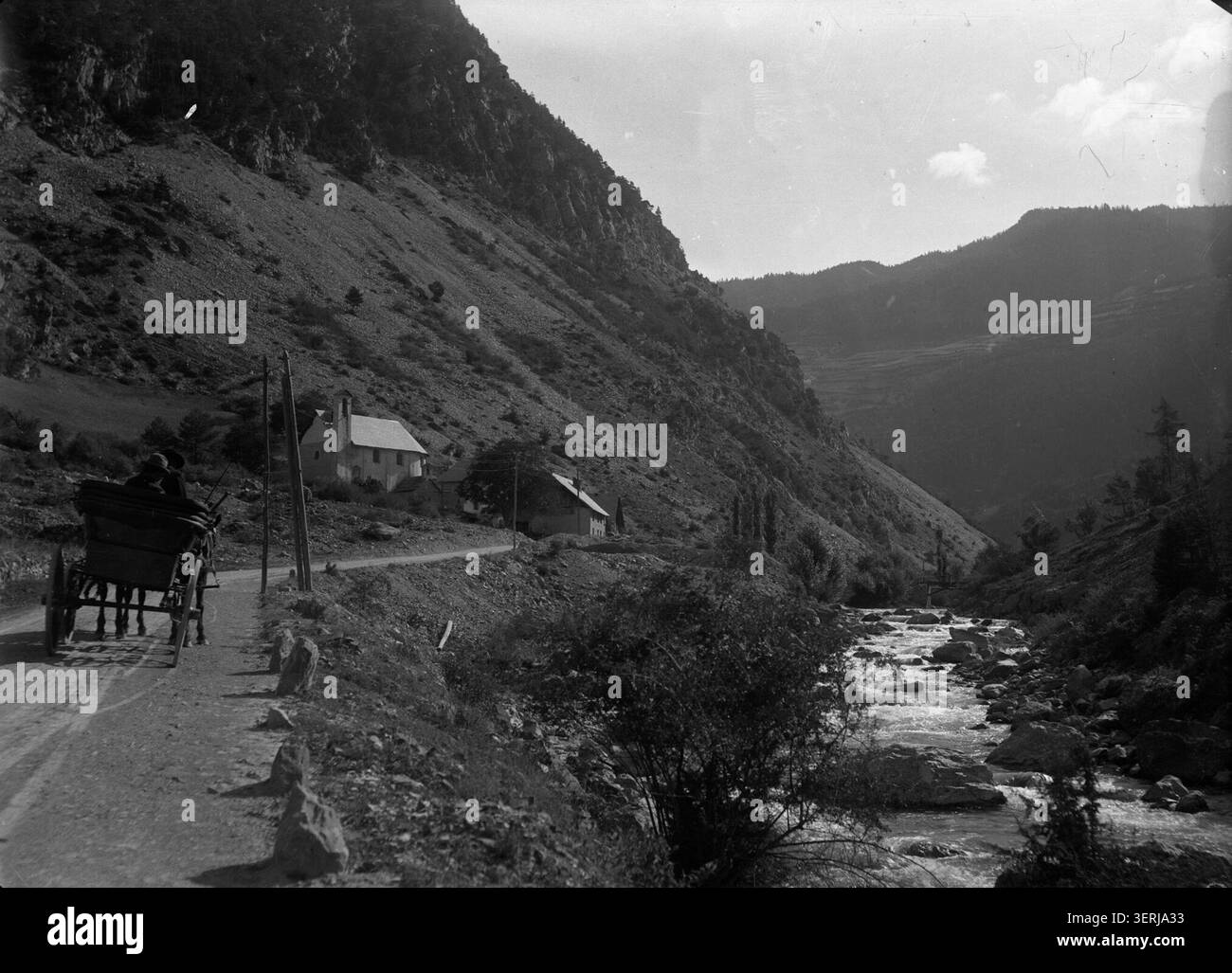 1926 silver gelatin print horse drawn vehicles hi-res stock photography ...