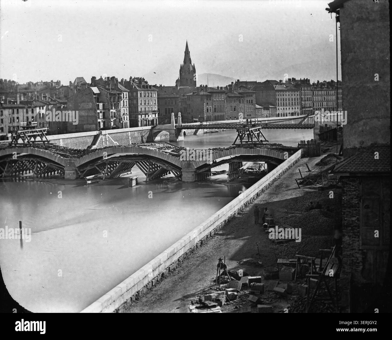 1890 bridge construction france Black and White Stock Photos & Images ...