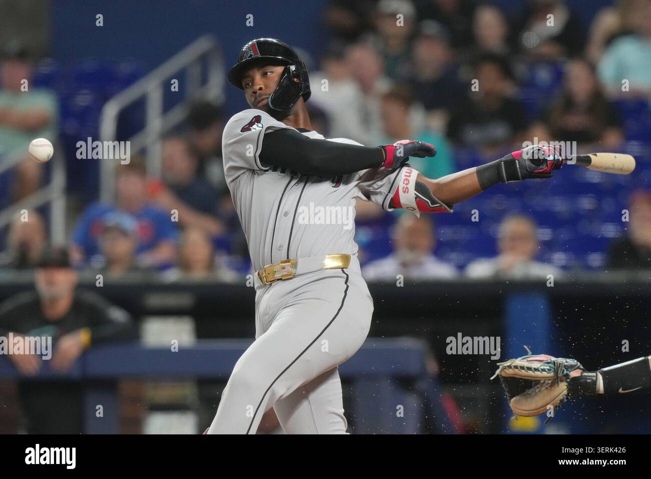 Arizona Diamondbacks LuJames Groover swings at a pitch during a ...