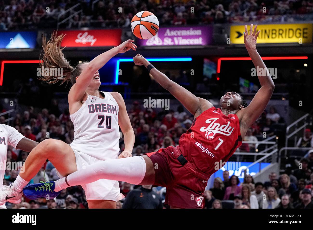 Atlanta Dream guard Isobel Borlase (20) blocks the shot of Aliyah ...