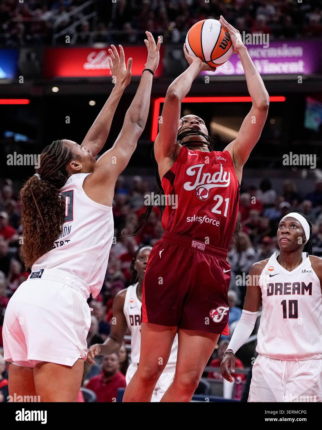 Indiana Fever forward Makayla Timpson (21) shoots over Atlanta Dream ...