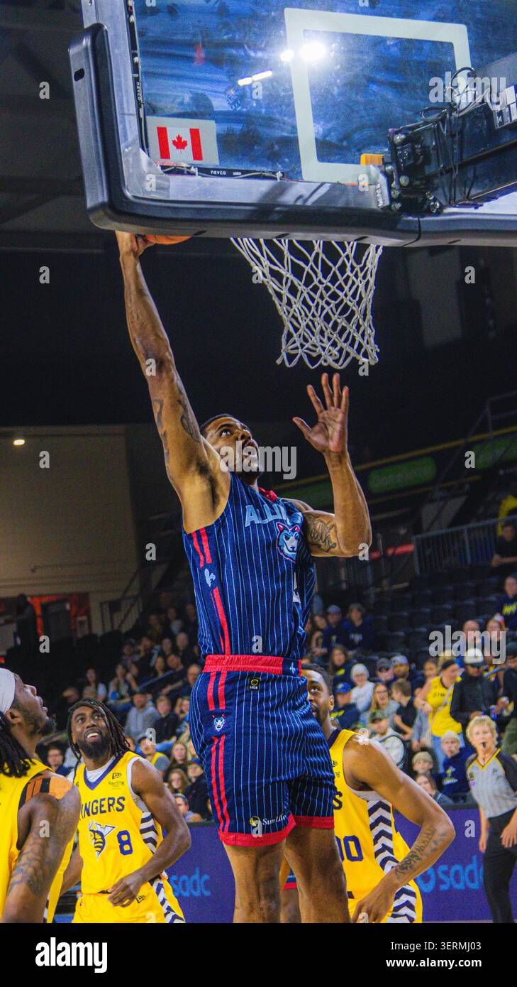 Montreal Alliance's Michael Hughes II lays up for 2 points in regular ...