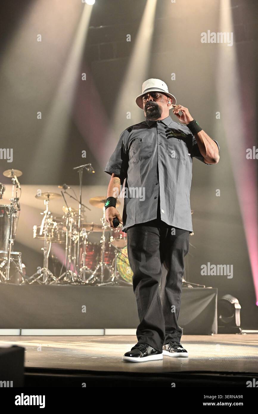 Cypress Hill, Sen Dog (Senen Reyes) performs at the Accor Arena in ...