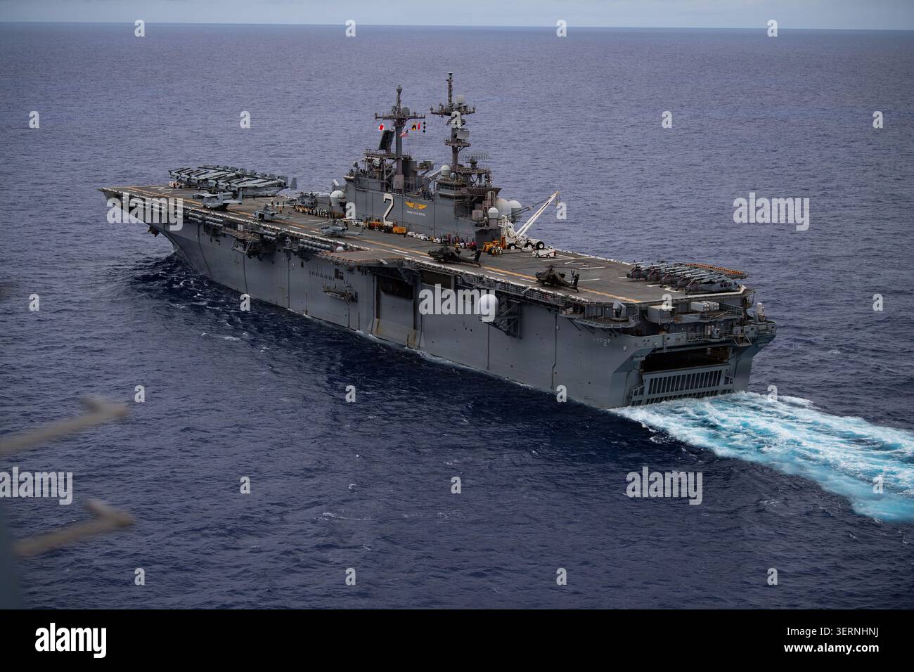 260614-N-UJ417-1042 Aircraft from Helicopter Maritime Strike Squadron ...