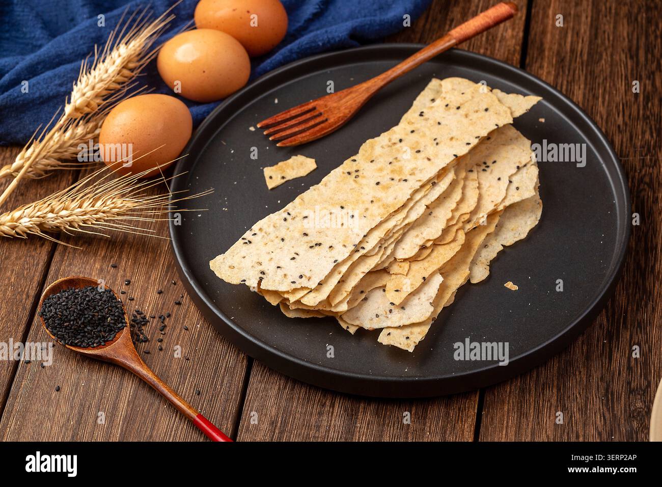 Chinese Crispy Sesame Mini Flatbreads Traditional Snack Stock Photo - Alamy