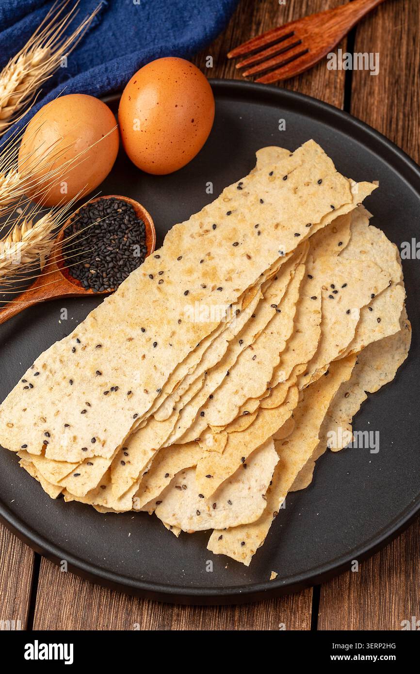 Chinese Crispy Sesame Mini Flatbreads Traditional Snack Stock Photo - Alamy