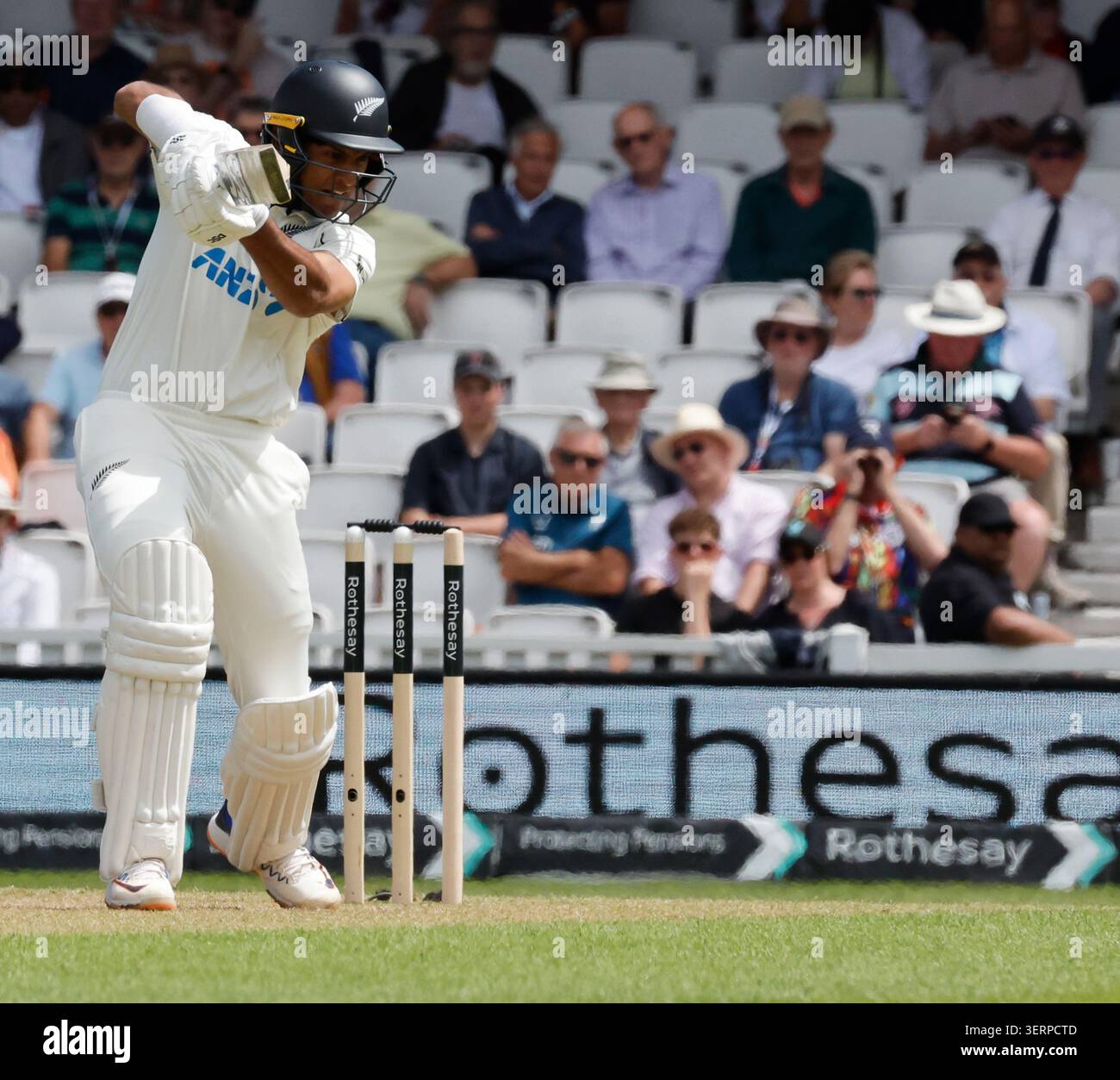 London, ENGLAND - /nz86 in action during 2nd Rothesay Test Match, day ...