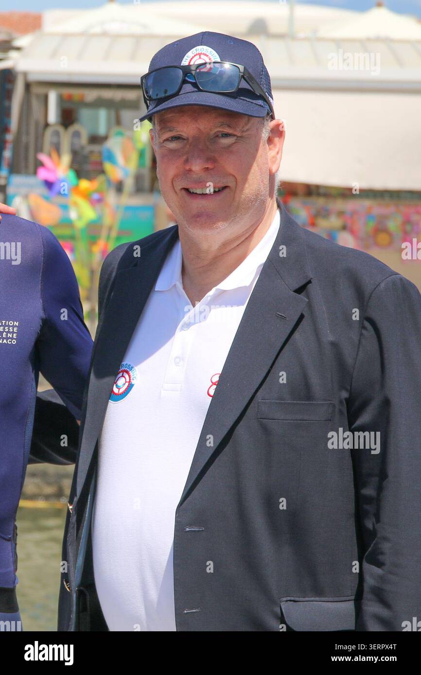 IPA85851071 - Viareggio: Prince Albert of Monaco and Princess Charlene ...