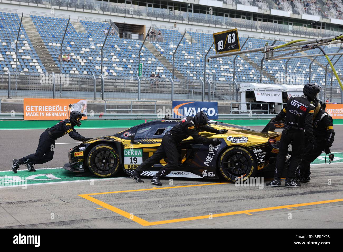 Pitlane, Detail, Mirko Bortolotti (I/TGI Team by GRT, #19), Lamborghini ...