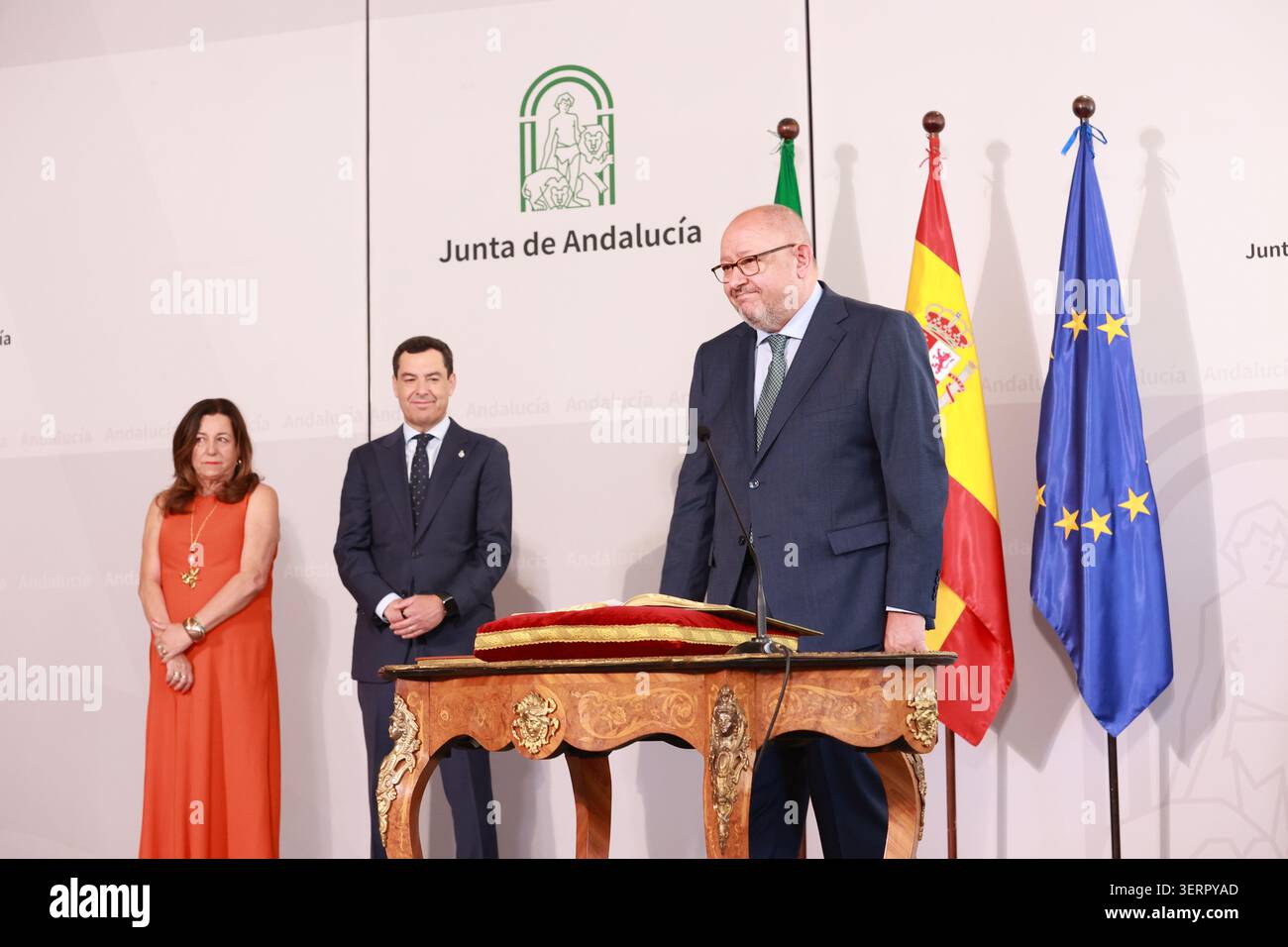 The Vice-Chancellor of the University of Córdoba, Manuel Torralbo ...