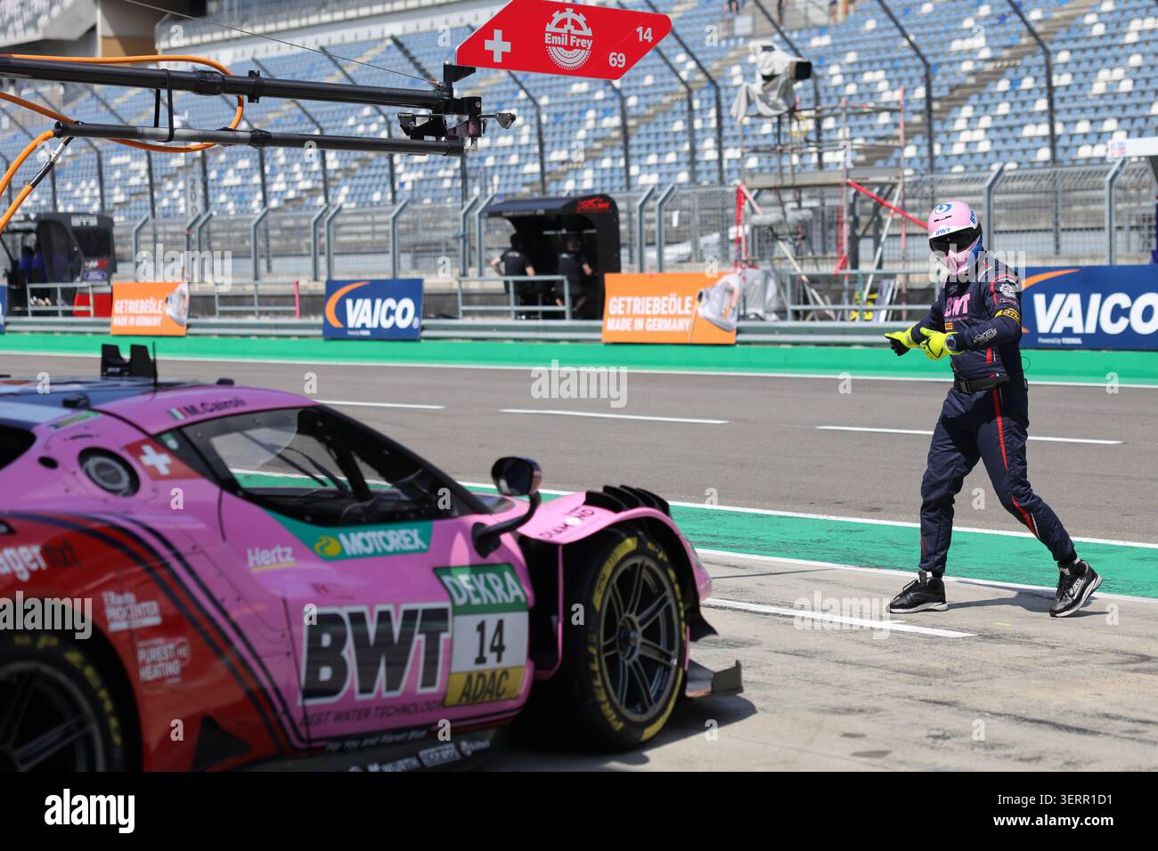 Pitlane, Detail, Matteo Cairoli (I/Emil Frey Racing #14), Ferrari 296 ...