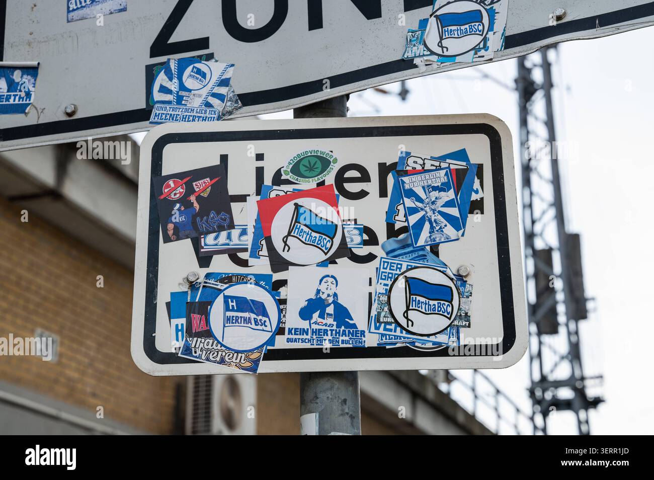 02.09.2024, Berlin, Deutschland, Europa - Vereinsaufkleber des Berliner ...