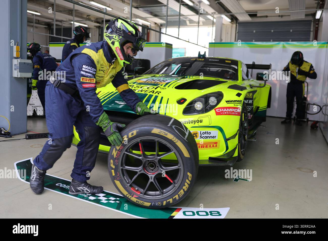Pitlane, Detail, Nicki Thiim (DK/Comtoyou Racing, #7), Aston Martin ...