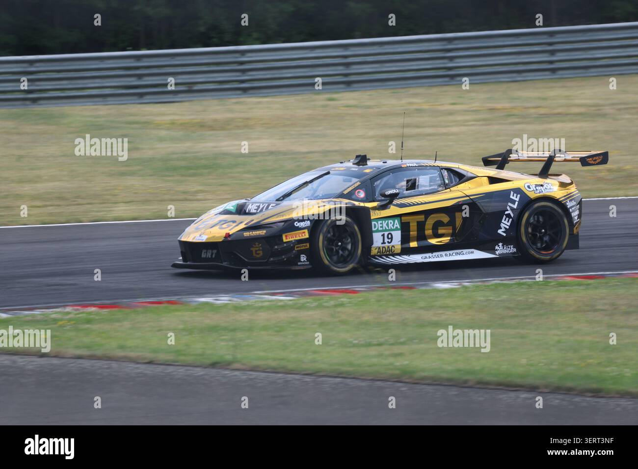 Mirko Bortolotti (I/TGI Team by GRT, #19), Lamborghini Temerario GT3 ...