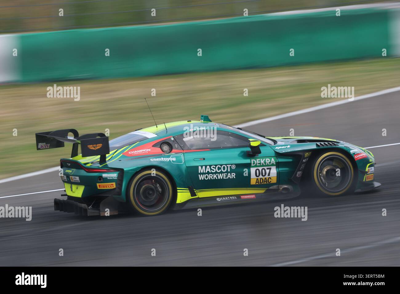 Nicki Thiim (DK/Comtoyou Racing, #7), Aston Martin Vantage GT3, DTM ...