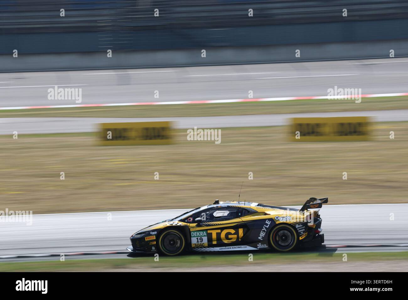 Mirko Bortolotti (I/TGI Team by GRT, #19), Lamborghini Temerario GT3 ...