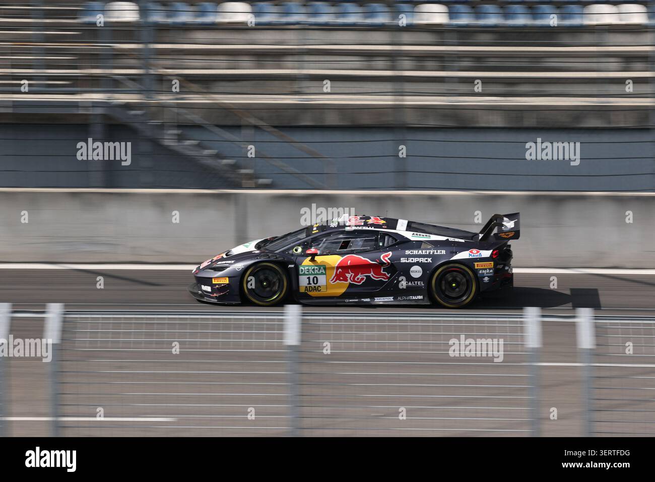 Marco Mapelli (I/Red Bull Team Abt, #10), Lamborghini Temerario GT3 ...