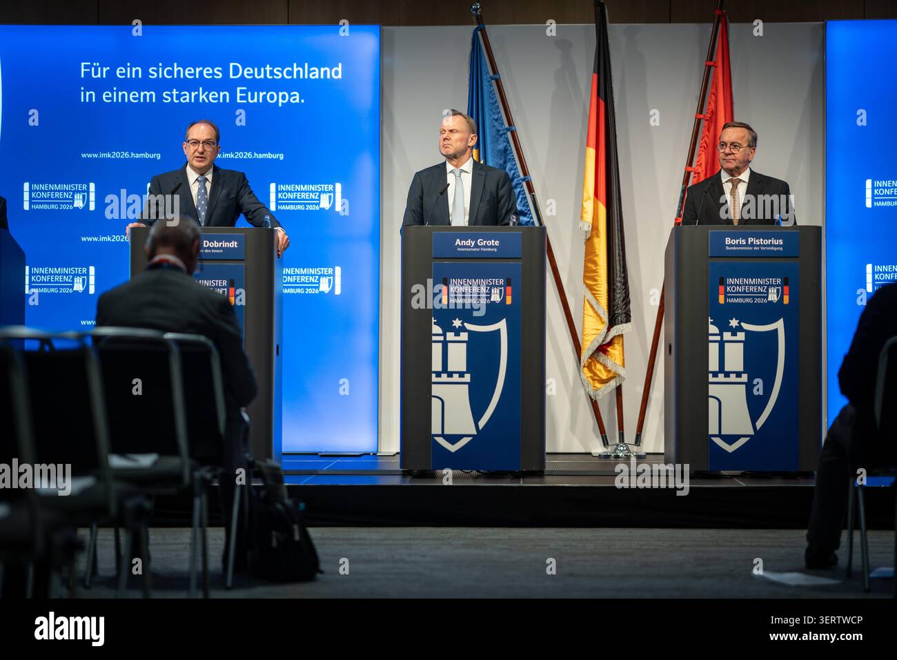 Final press conference at Hamburg CCH - Herbert Reul (CDU), Interior ...