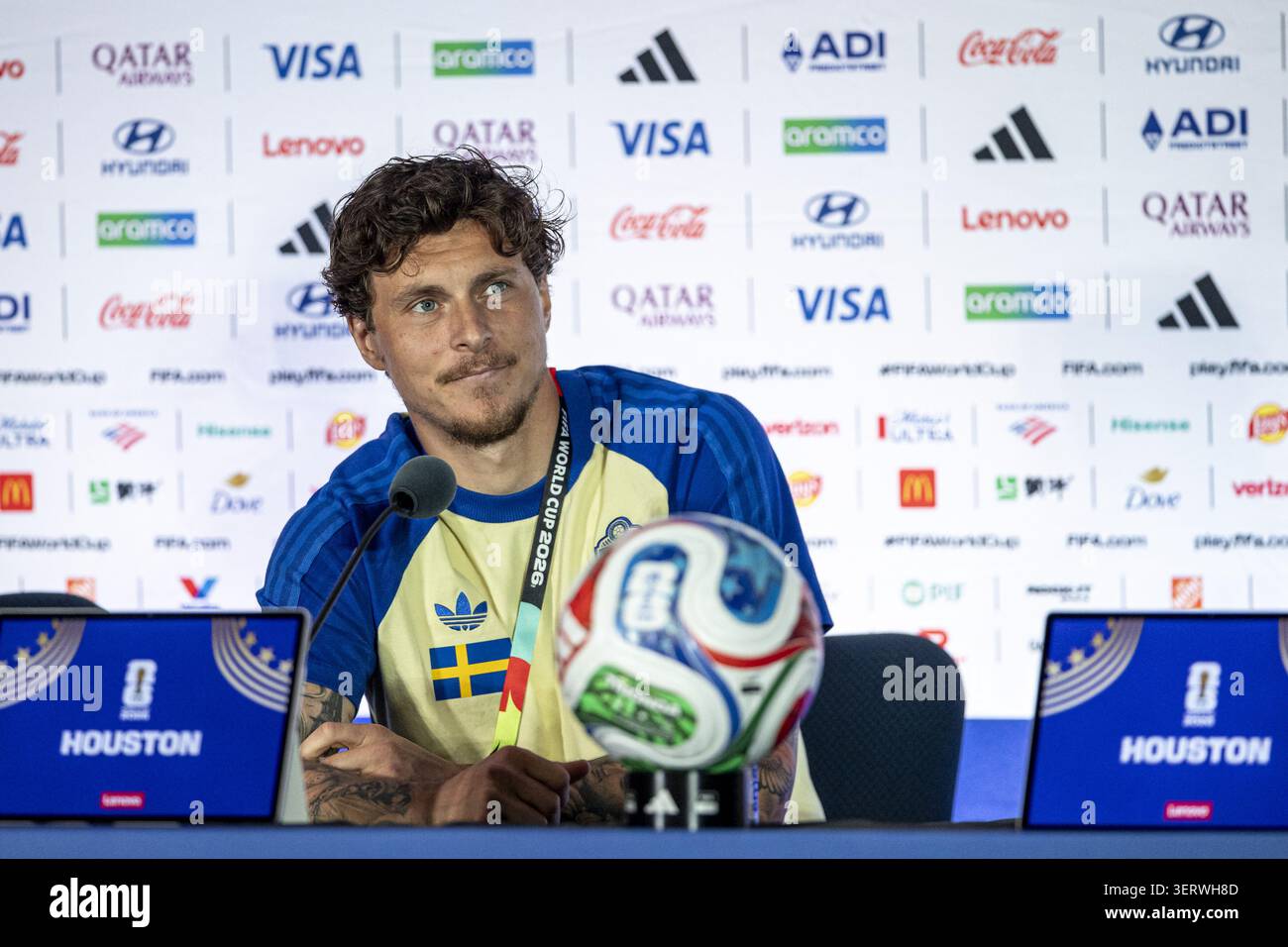 Victor Nilsson Lindelöf of Sweden talks to the media during Sweden ...